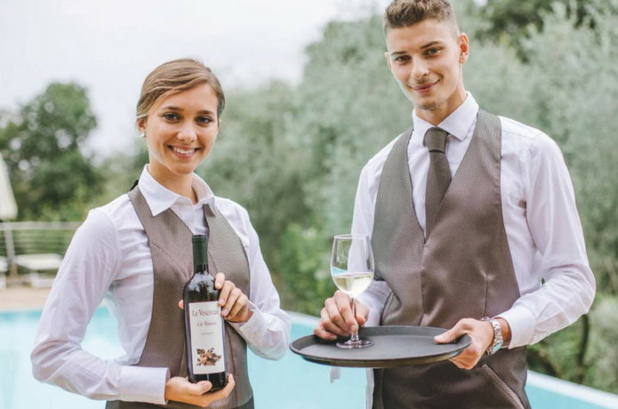 Cómo elegir un uniforme para eventos